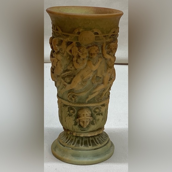 Incolay | Accents | 96s Design Incolay Vase Jar Stone Brown Angels ...